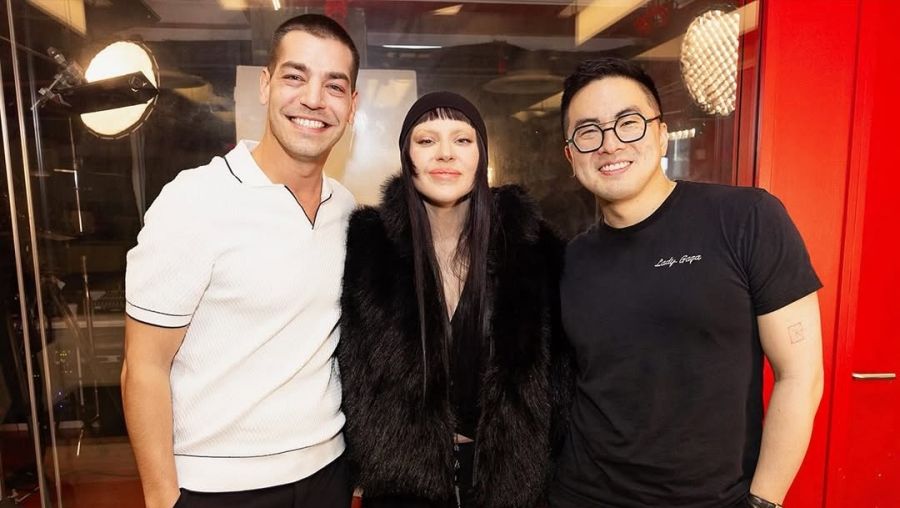 RESUMO: Confira a entrevista de Lady Gaga ao podcast Las Culturistas ...